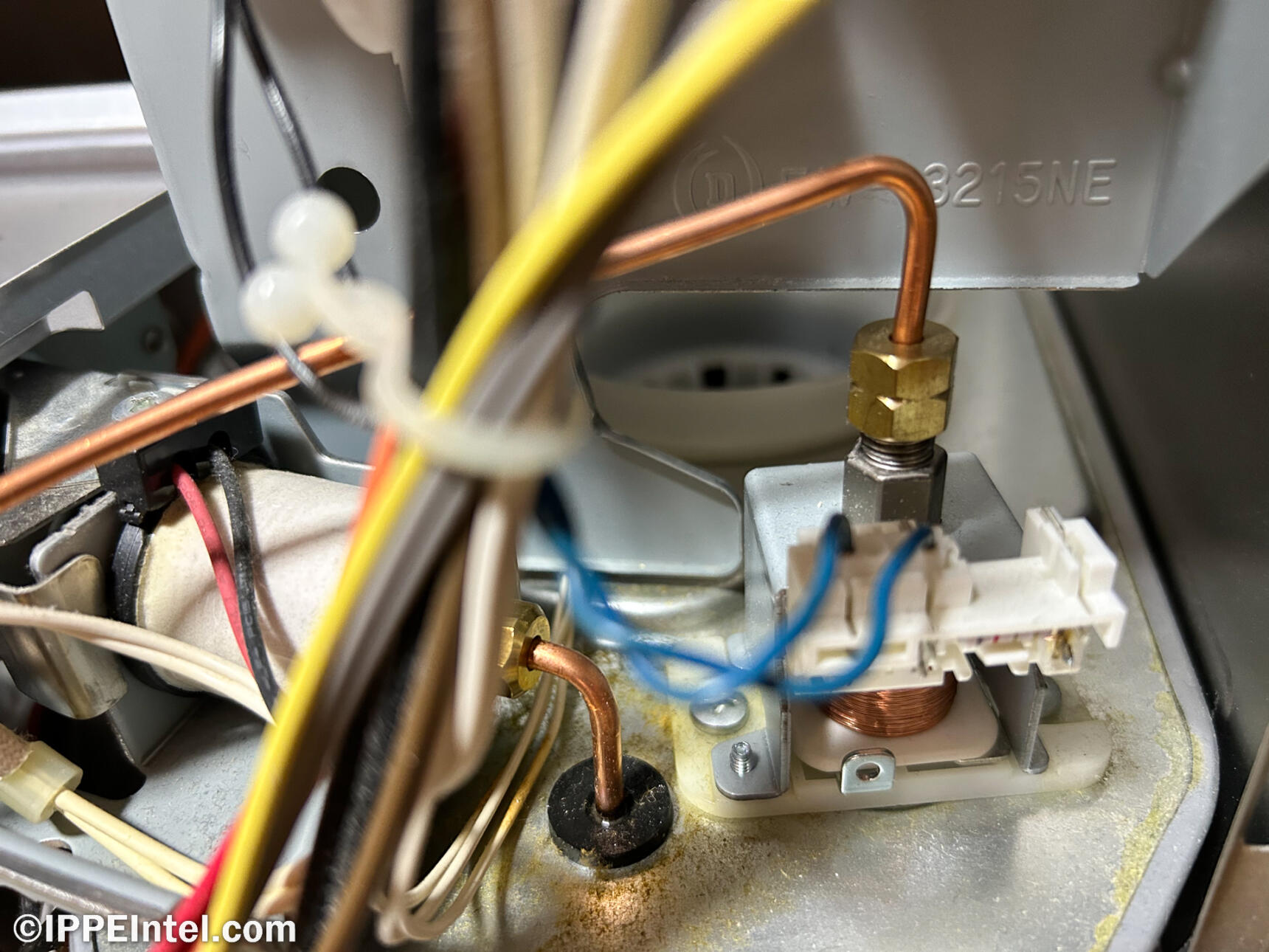 ダイニチ製ファンヒーターのエラーE02・E03・E13の直し方 – IPPEIntel.com